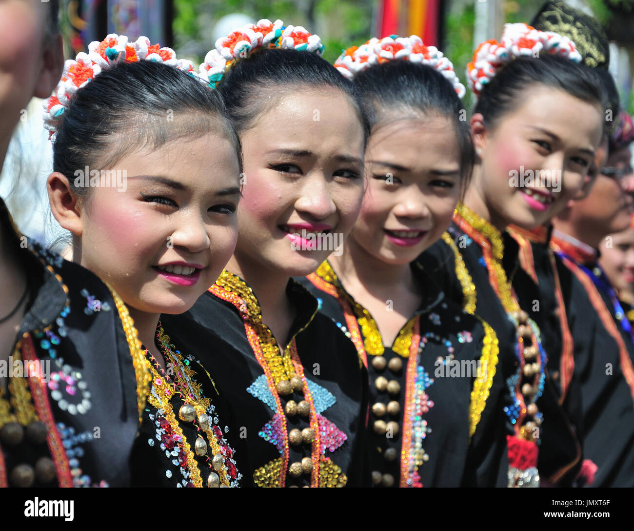 Malay People Pictures