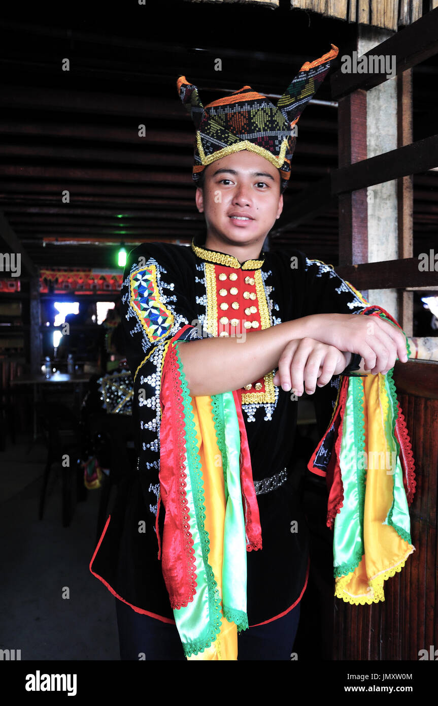 Malaysian borneo tribe hi-res stock photography and images - Alamy