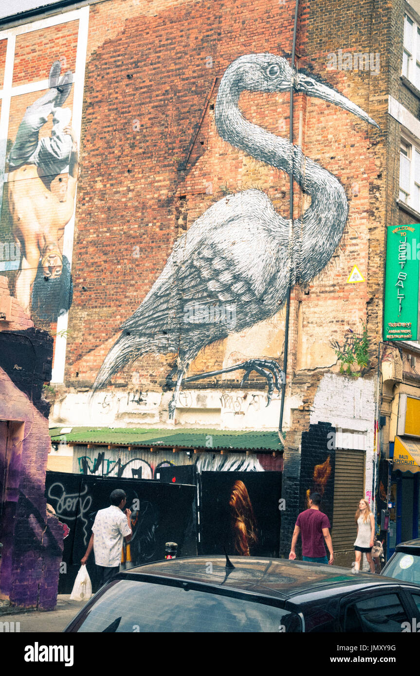 Graffiti in brick lane east hi-res stock photography and images - Alamy