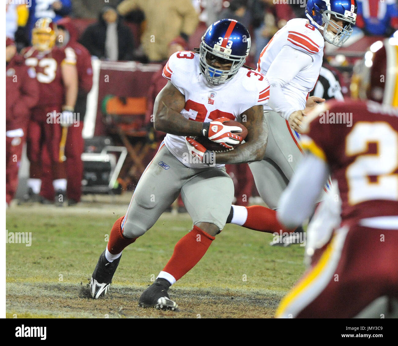 Landover, MD - December 21, 2009 -- New York Giants running back ...