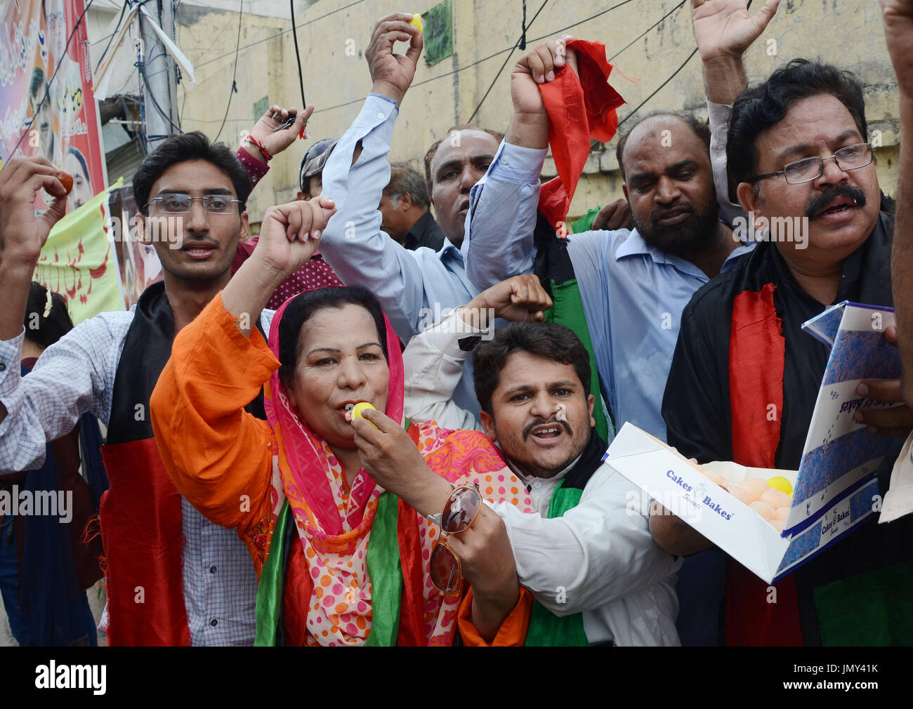 Lahore, Pakistan. 29th July, 2017. Pakistani political parties from ...