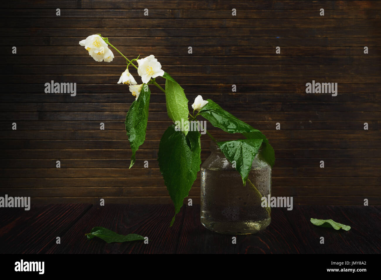 Sprig of flowers hi-res stock photography and images - Alamy
