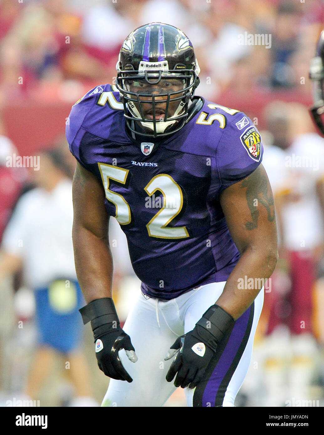 Baltimore Ravens inside linebacker Ray Lewis (52) in first quarter ...