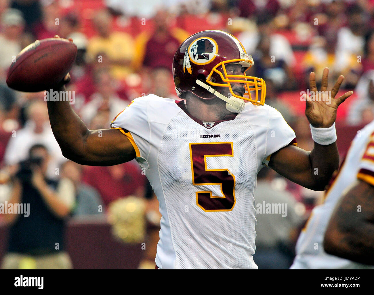 Washington Redskins quarterback Donovan McNabb (5) prepares to throw in ...