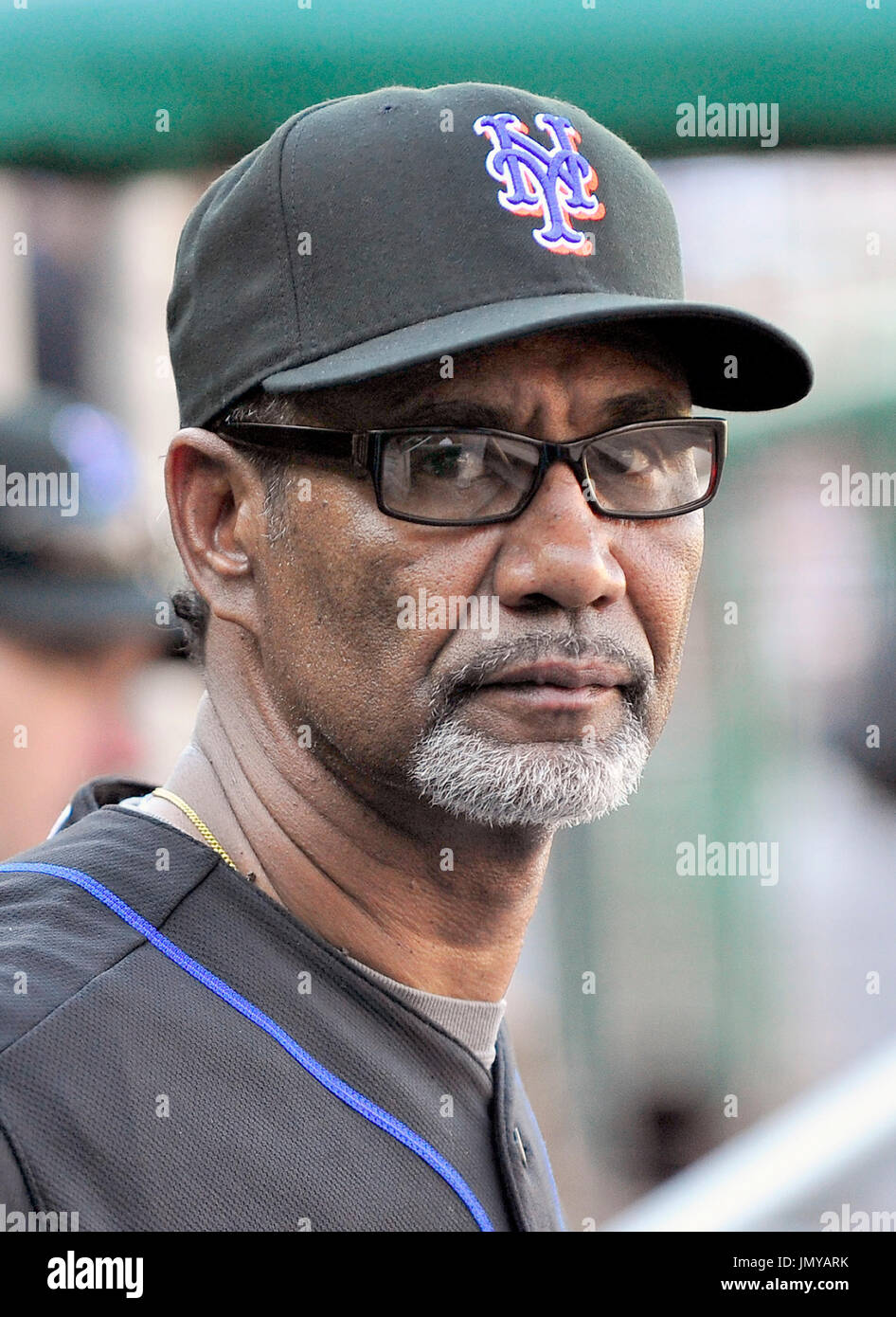 New York Mets manager Jerry Manuel (53) watches ninth inning action ...