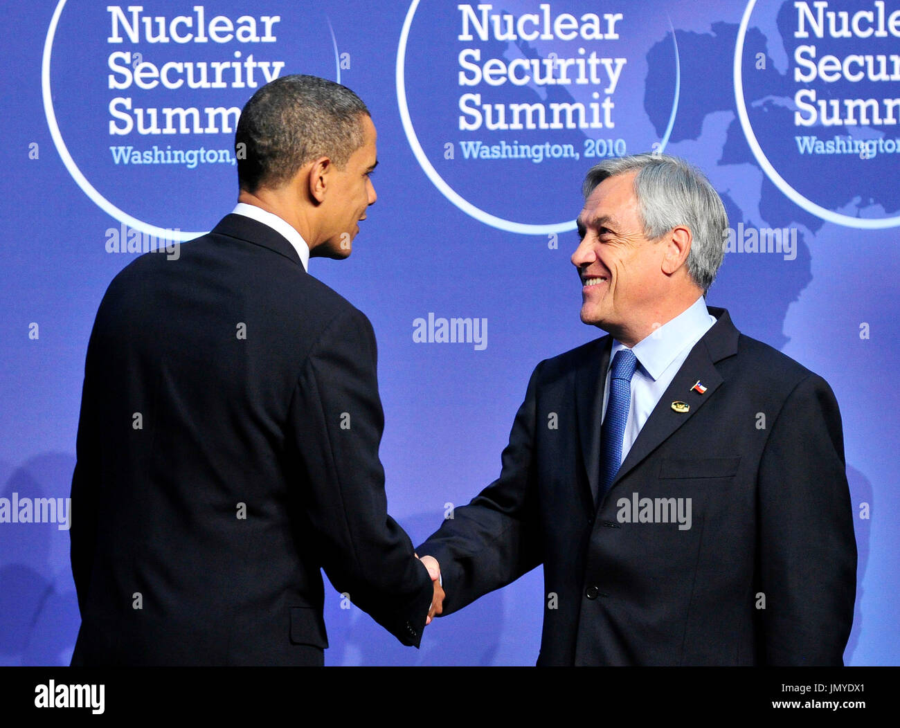 United States President Barack Obama welcomes President Sebastián ...