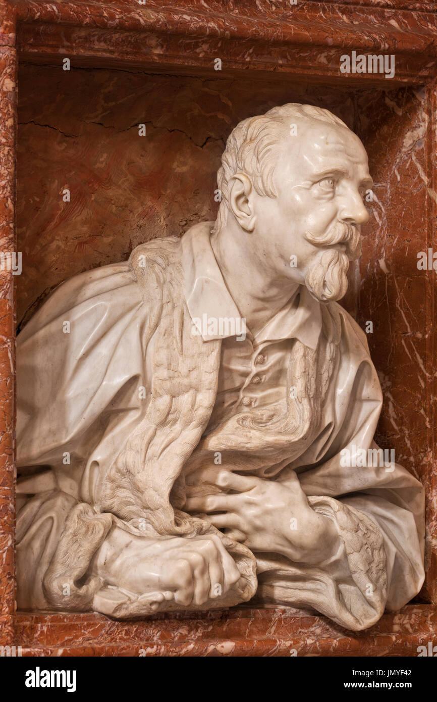 Bust of Gabriele Fonseca (Gian Lorenzo Bernini Stock Photo - Alamy