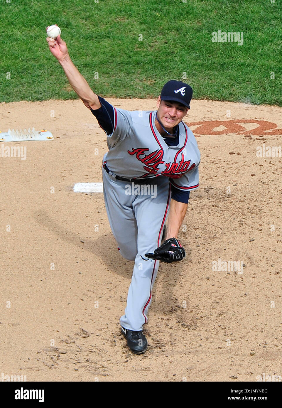 Atlanta Braves pitcher Brandon Beachy (37) works in the second inning ...