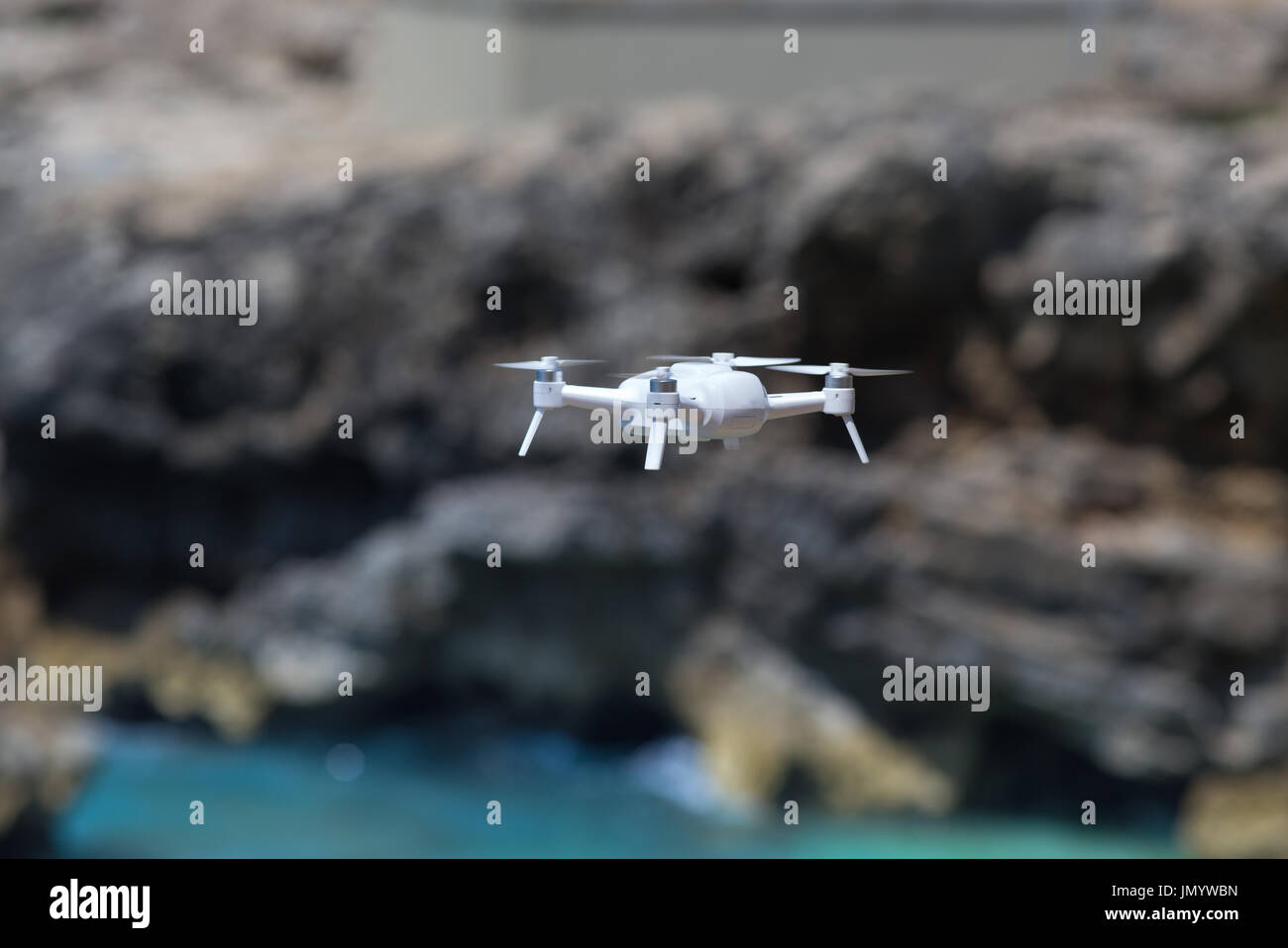 Flying drone at sea hi-res stock photography and images - Alamy