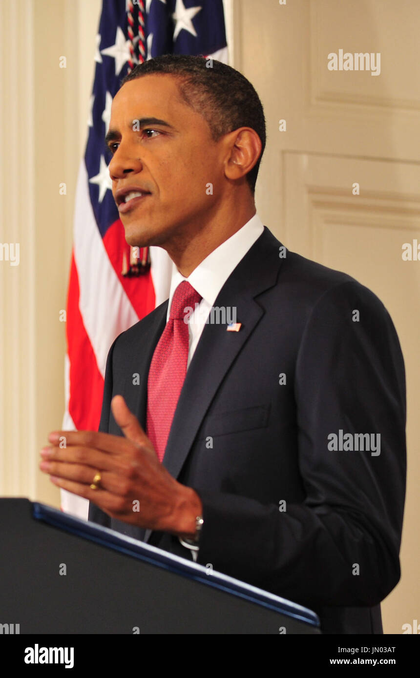 United States President Barack Obama speaks in a rare prime-time ...