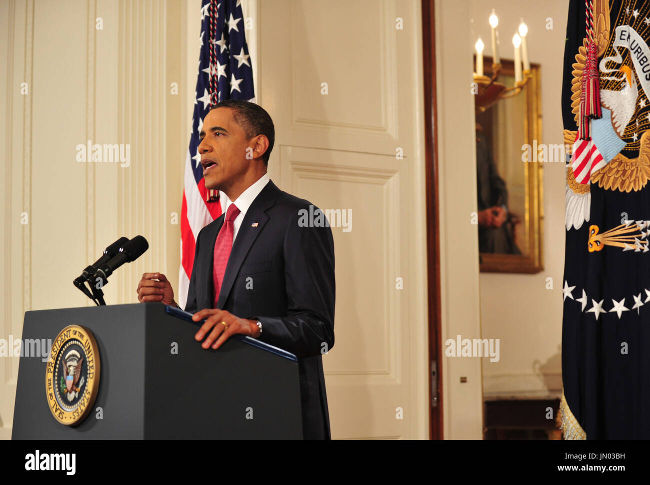United States President Barack Obama speaks in a rare prime-time ...