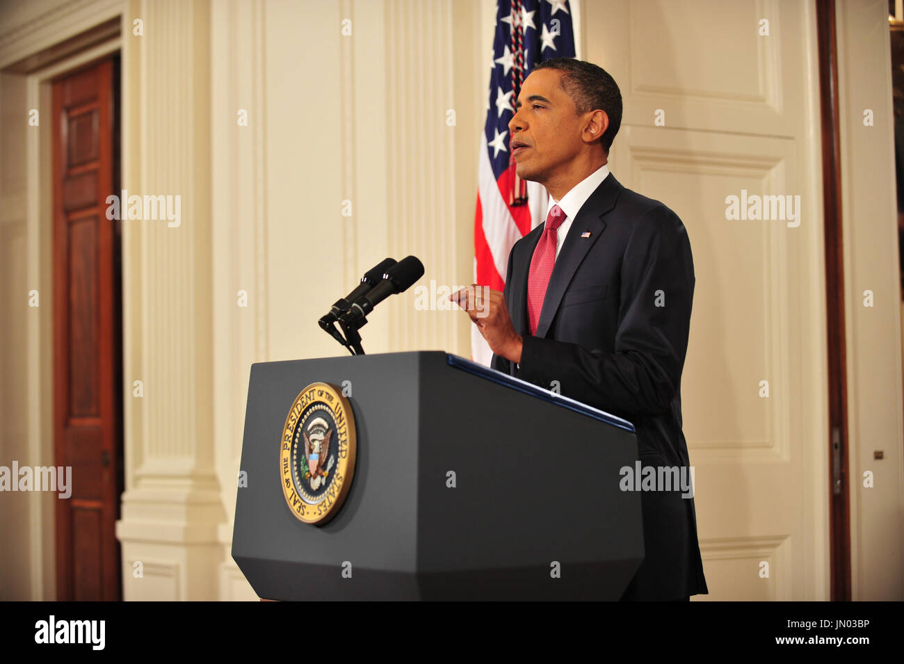 United States President Barack Obama speaks in a rare prime-time ...