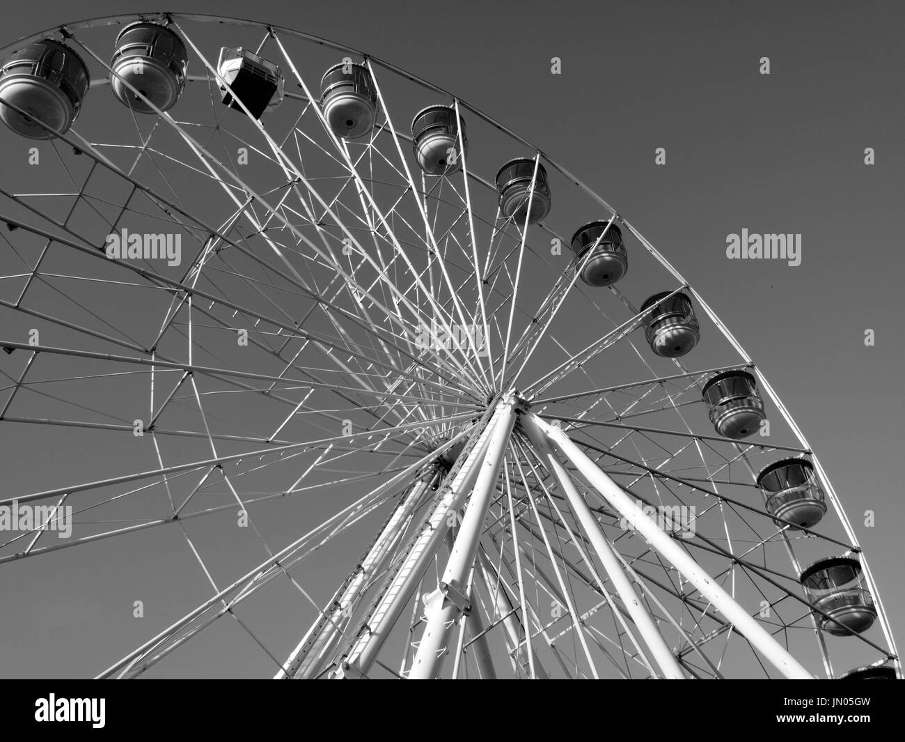Salisbury Eye Ferris Wheel stands 115 feet high, annual summer feature ...