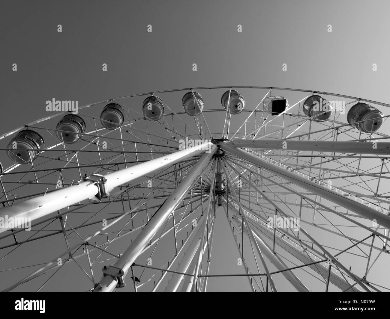 Salisbury Eye Ferris Wheel stands 115 feet high, annual summer feature ...