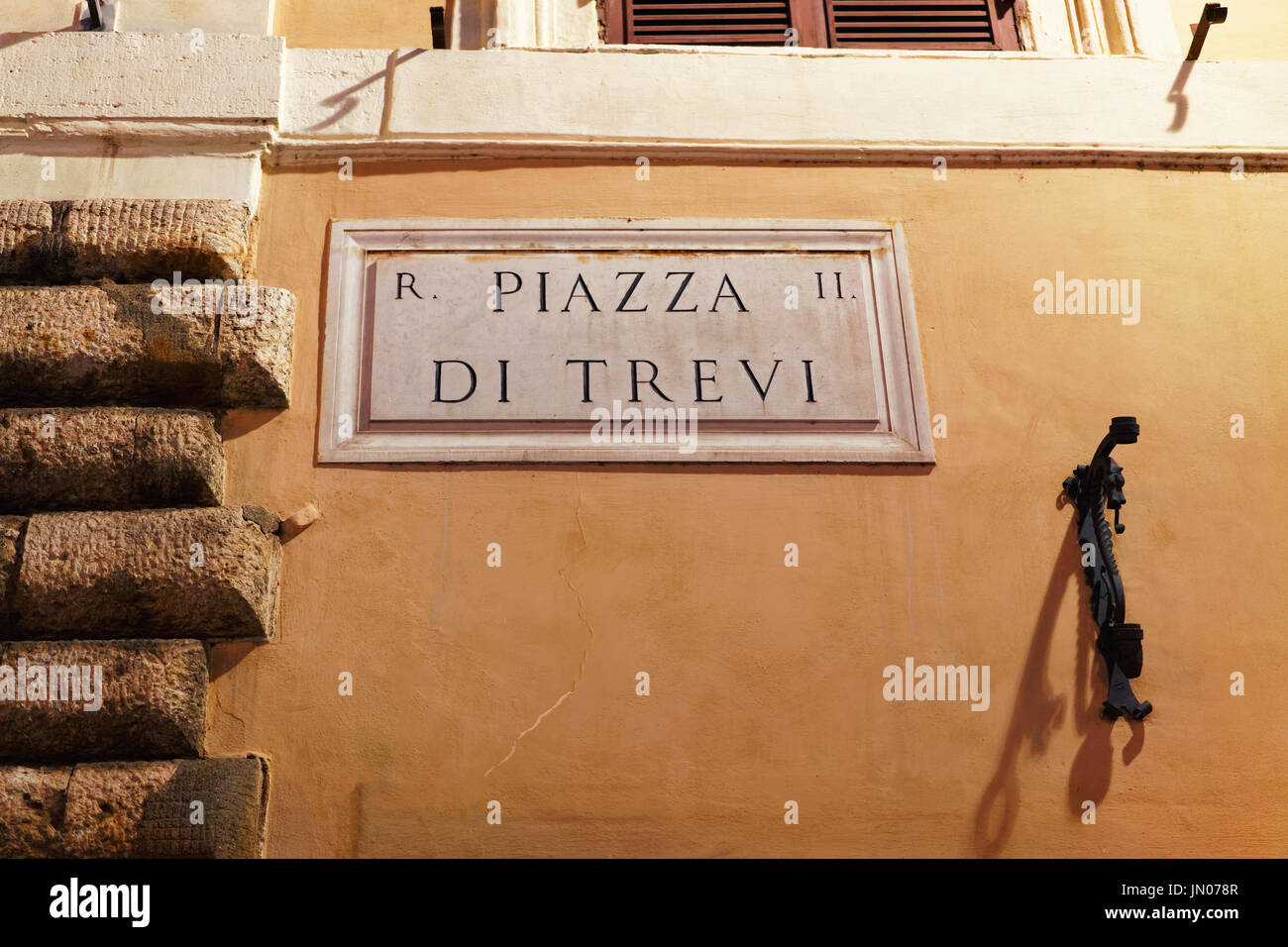 Piazza di Trevi street sign on the wall in Rome, Italy Stock Photo - Alamy