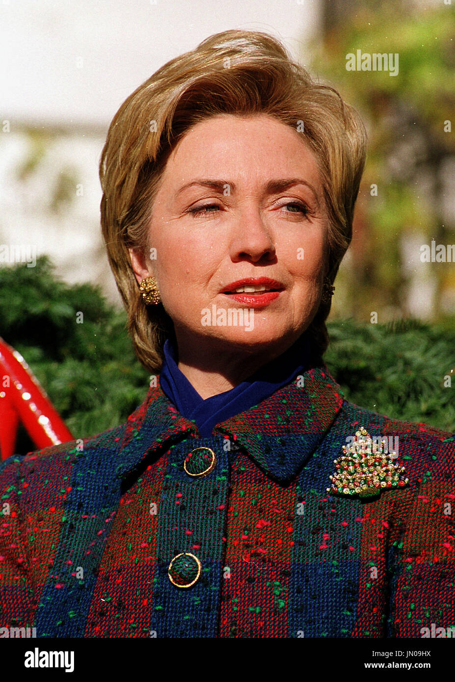 First Lady Hillary Rodham Clinton welcomes the 1999 White House ...