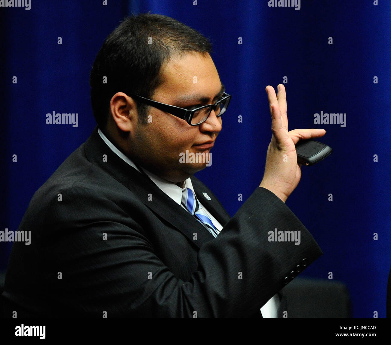 Daniel Hernandez, Jr., an intern of United States Representative ...