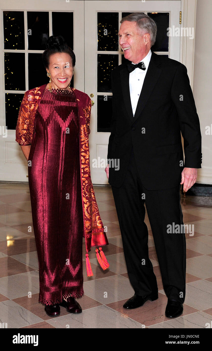 Bette Bao Lord, a Chinese American writer and civic activist for human ...