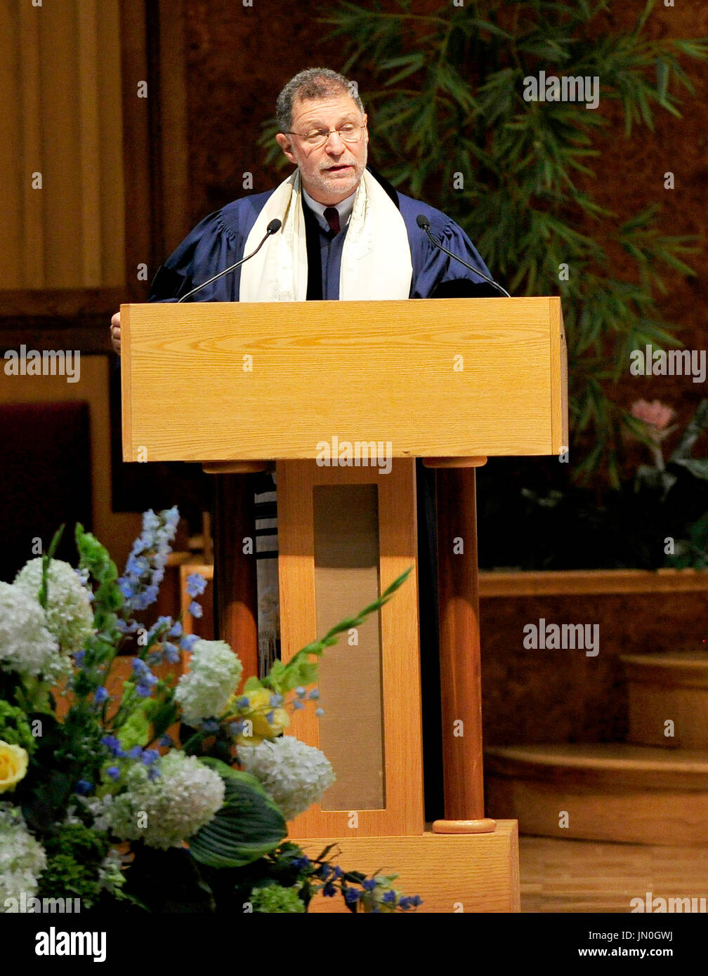 Rabbi Bruce Lustig, Senior Rabbi, Washington Hebrew Congregation makes ...