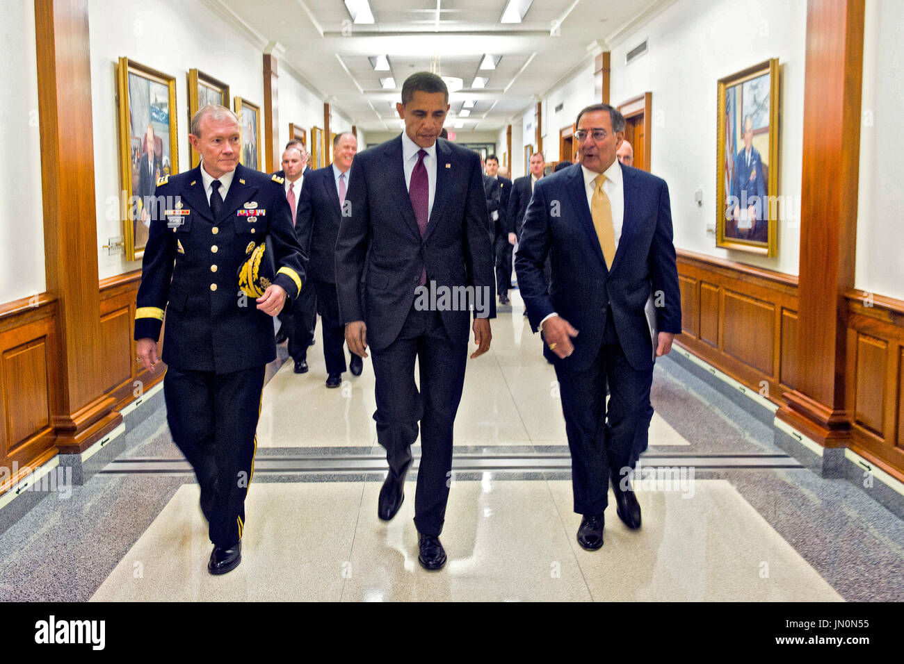 United States President Barack Obama walks with U.S. Secretary of ...