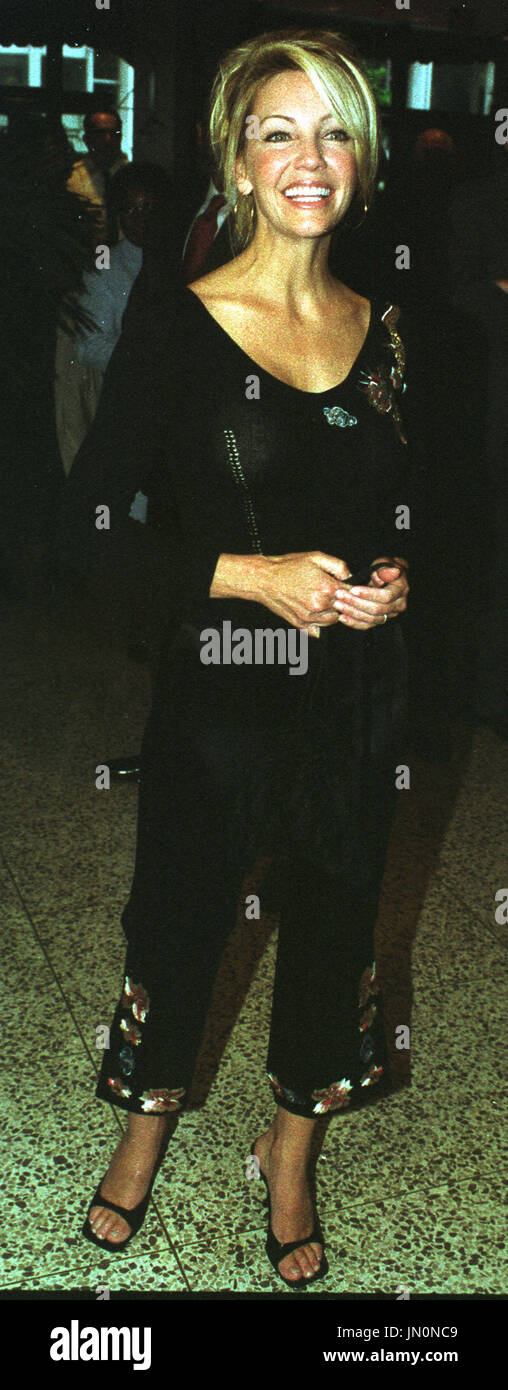 Heather Locklear poses for a photo as she arrives at the Washington ...