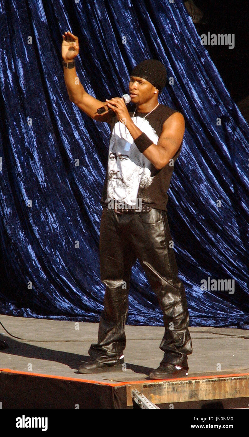 Usher performs at RFK Stadium in Washington, DC for the "United We ...