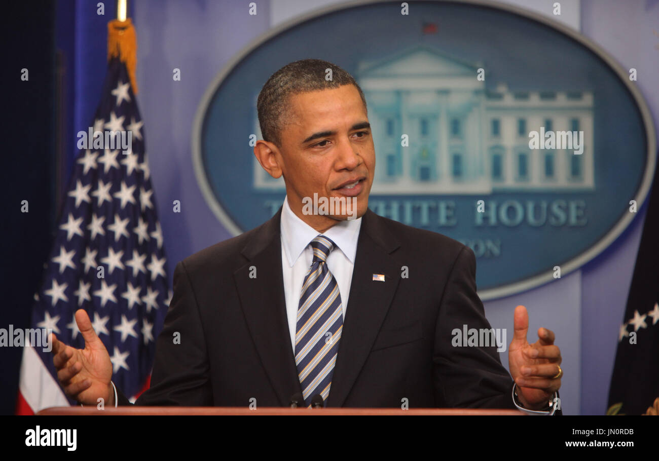 United States President Barack Obama makes a statement following the ...