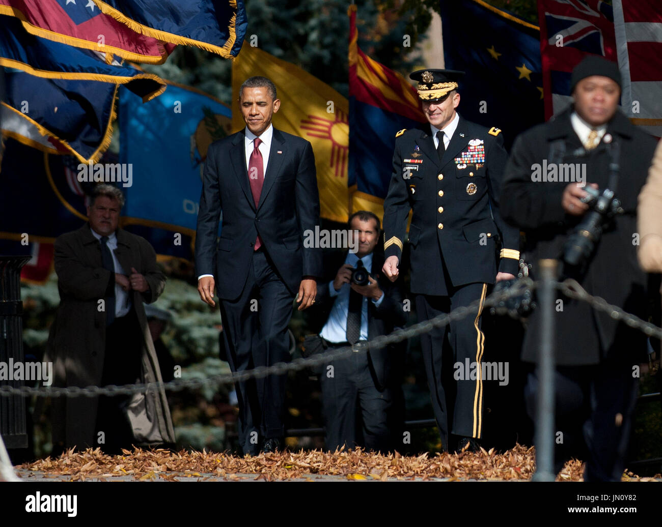 United States President Barack Obama and Major General Michael S ...