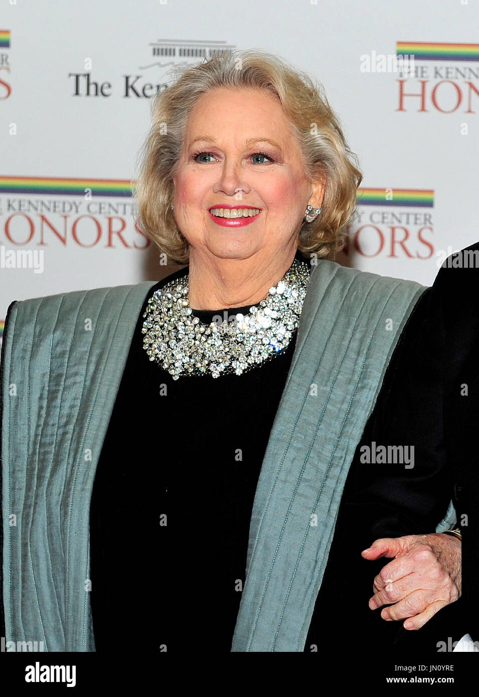 Barbara Cook arrives for the formal Artist's Dinner honoring the ...