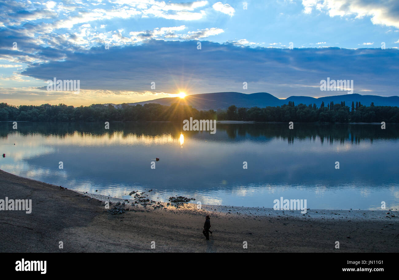 Sunset river danube hi-res stock photography and images - Alamy