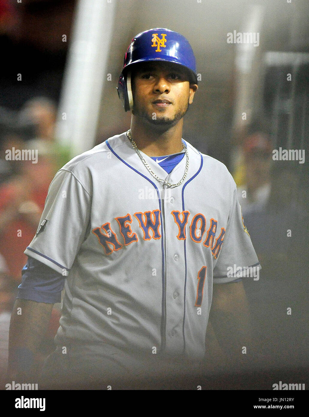 New York Mets pinch hitter Jordany Valdespin (1) returns to the dugout ...