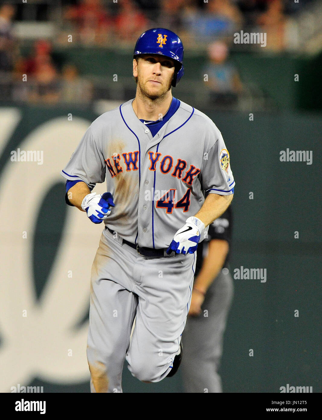 New York Mets left fielder Jason Bay (44) rounds the bases after ...