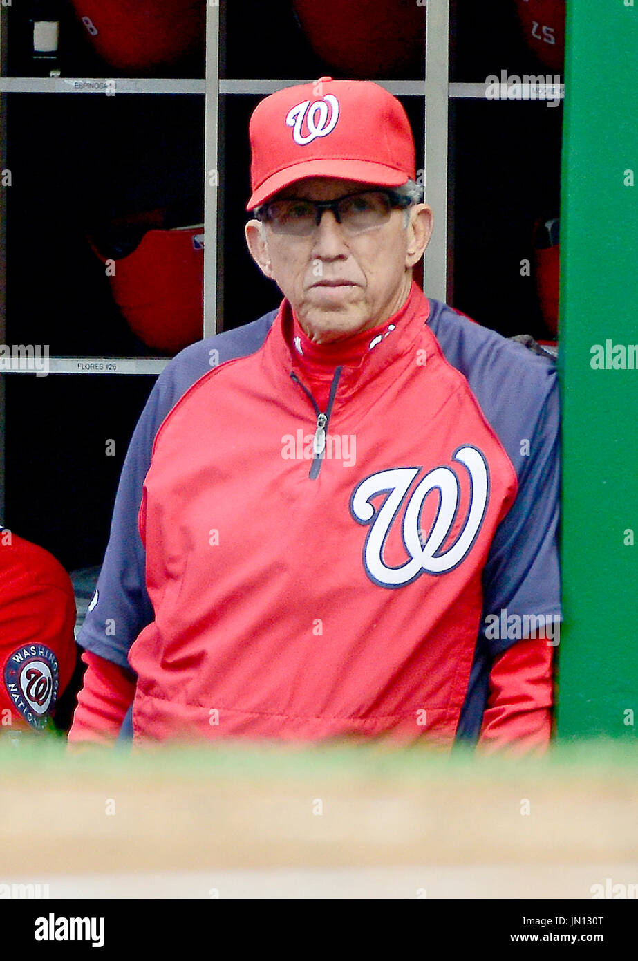 Washington Nationals manager Davey Johnson (5) watches his team in ...