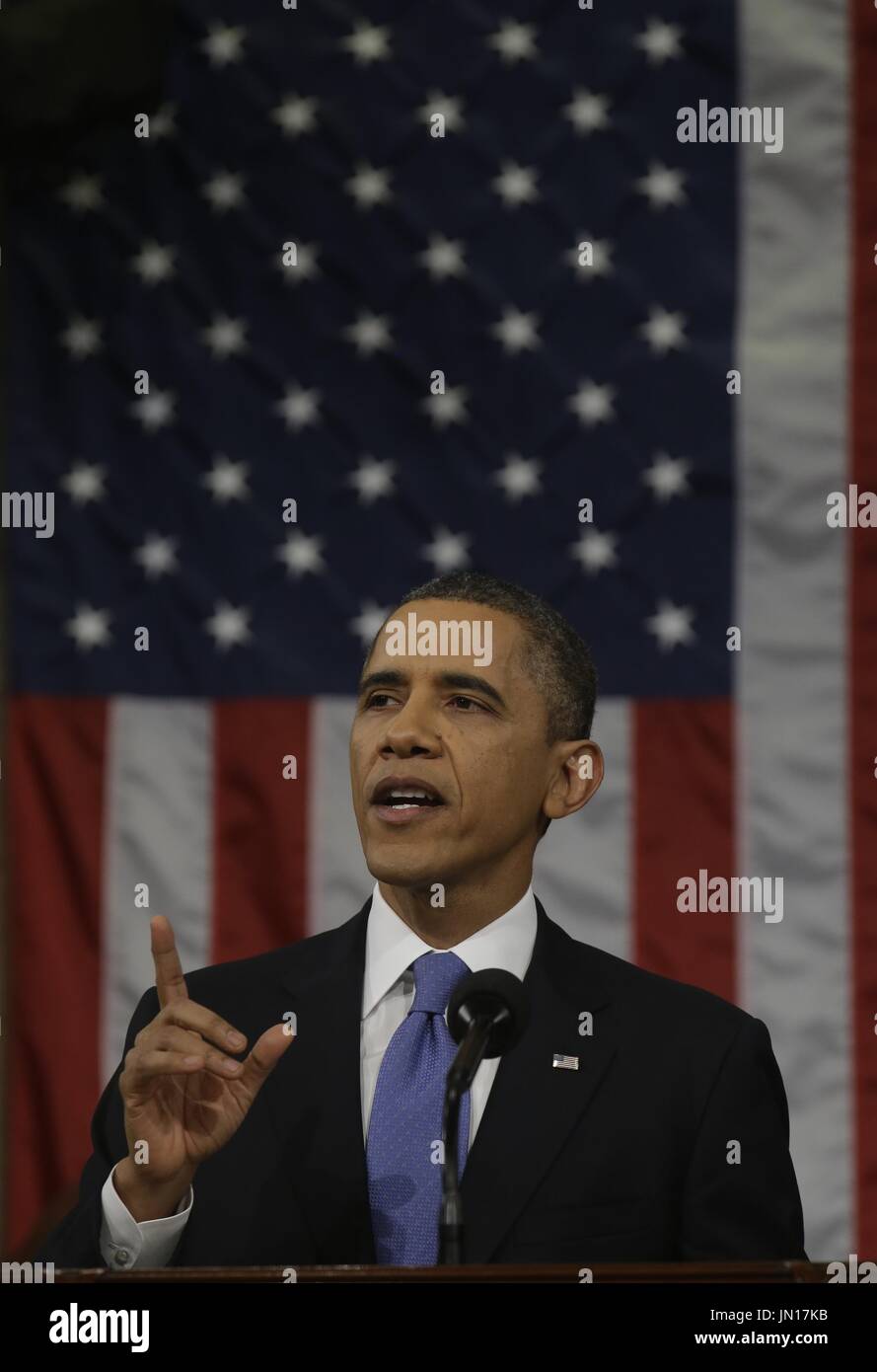 United States President Barack Obama gives his State of the Union ...