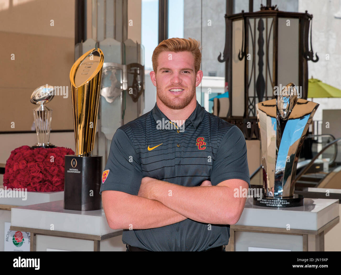 Cameron smith trophy hi-res stock photography and images - Alamy