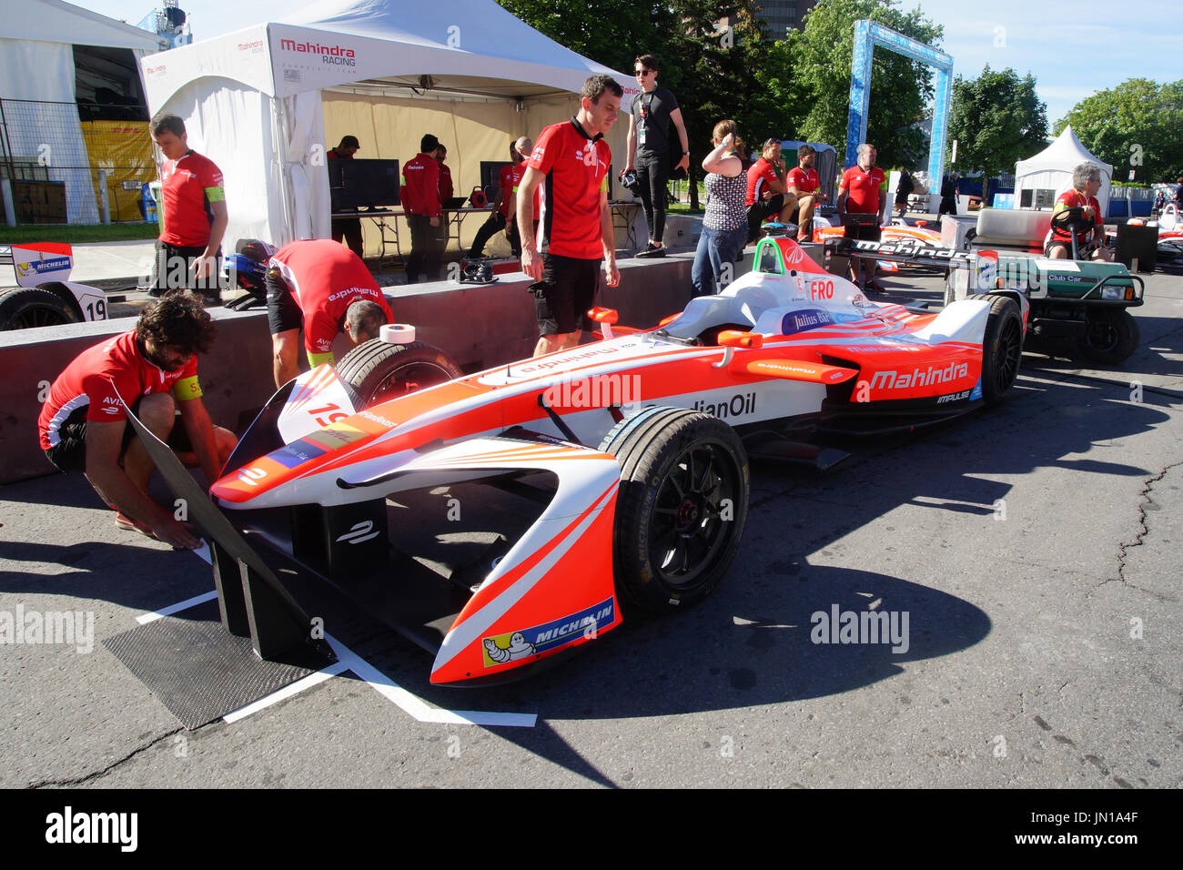 E formula cars hi-res stock photography and images - Alamy