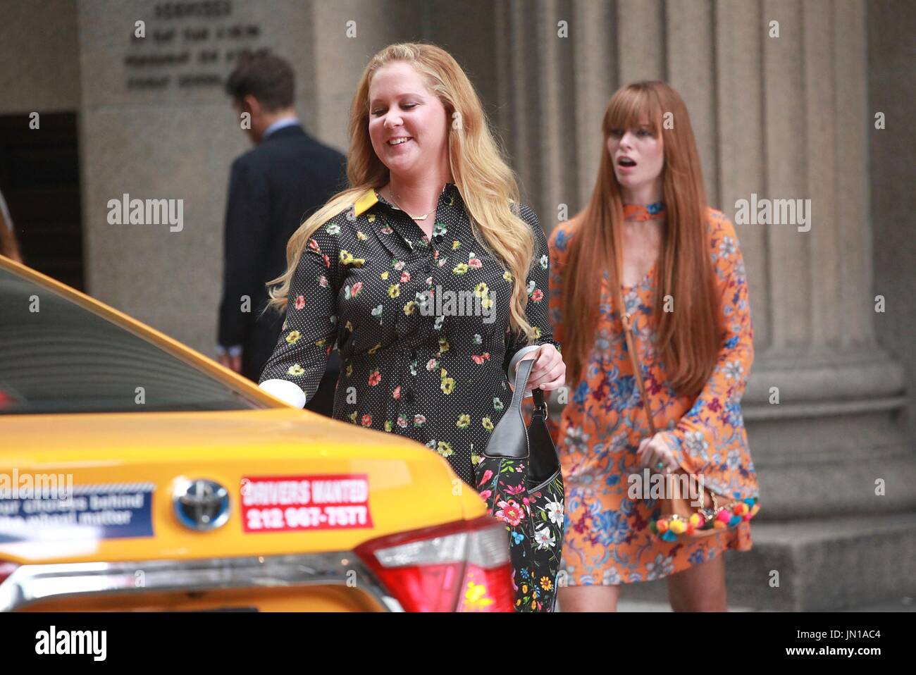New York, NY, USA. 28th July, 2017. Amy Schumer and Chloe Hurst filming ...