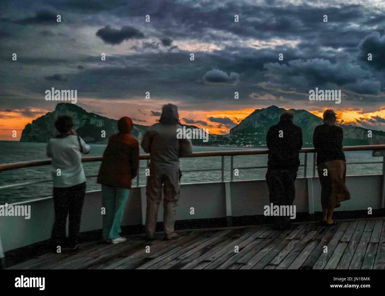 Passengers view hi-res stock photography and images - Alamy