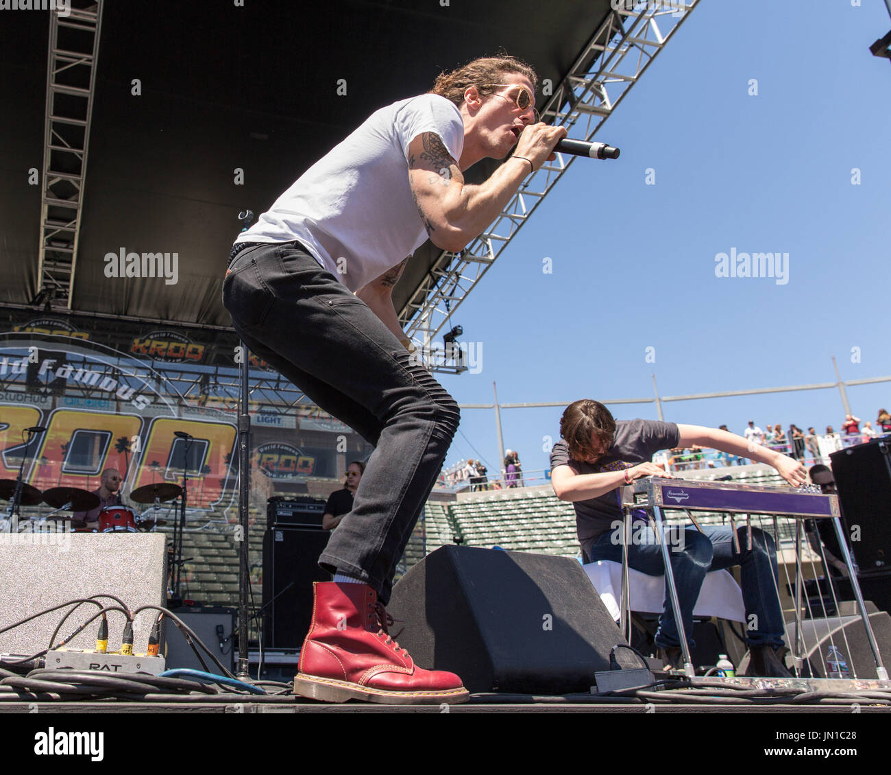 Carson, California, USA. 20th May, 2017. DAVID SHAW and ED WILLIAMS of ...