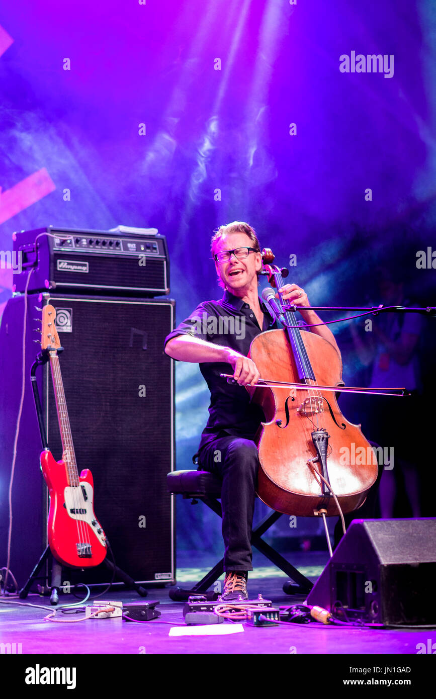 Michael kevin hi-res stock photography and images - Alamy