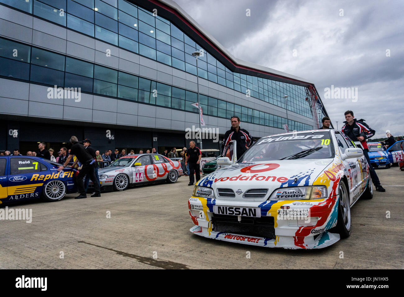 Wing building silverstone racing circuit hi-res stock photography and ...