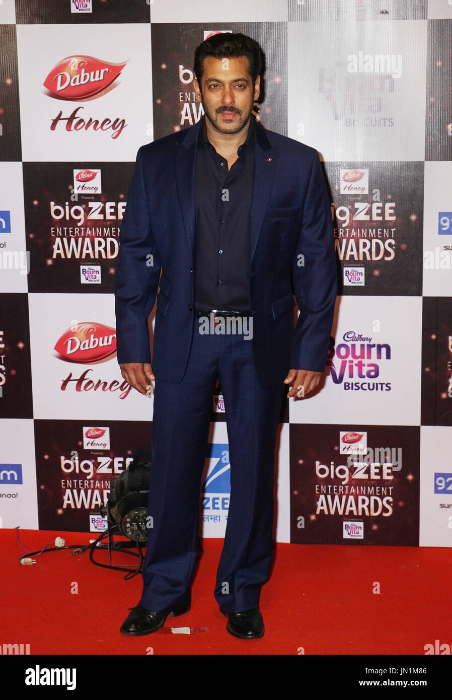 Salman khan hi-res stock photography and images - Alamy
