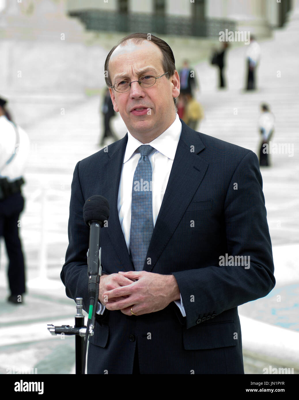 Paul Clement, the attorney who represents the 26 states challenging the ...