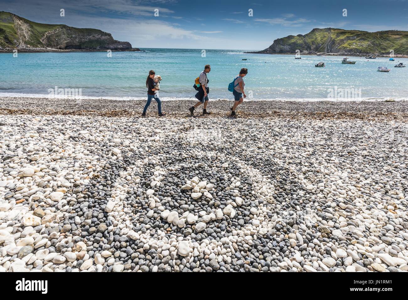 Pebble sculpture hi-res stock photography and images - Alamy