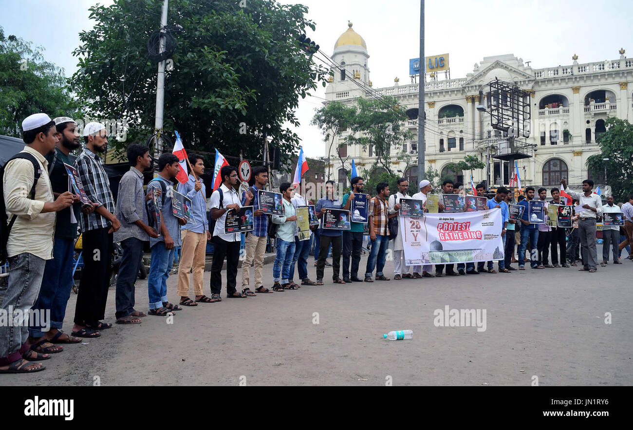 Student islamic organization of india hi-res stock photography and ...