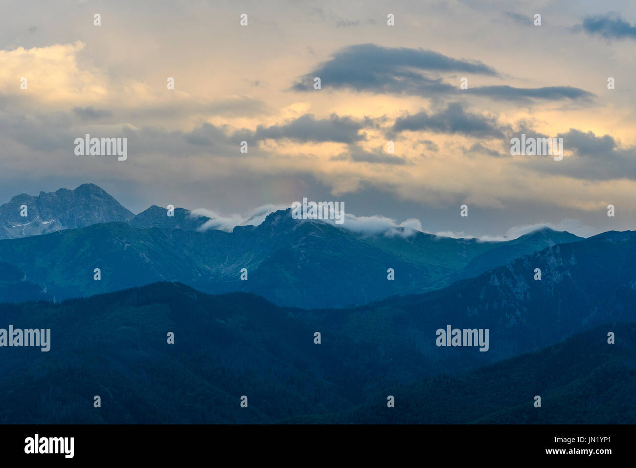 Zakopanie hi-res stock photography and images - Alamy