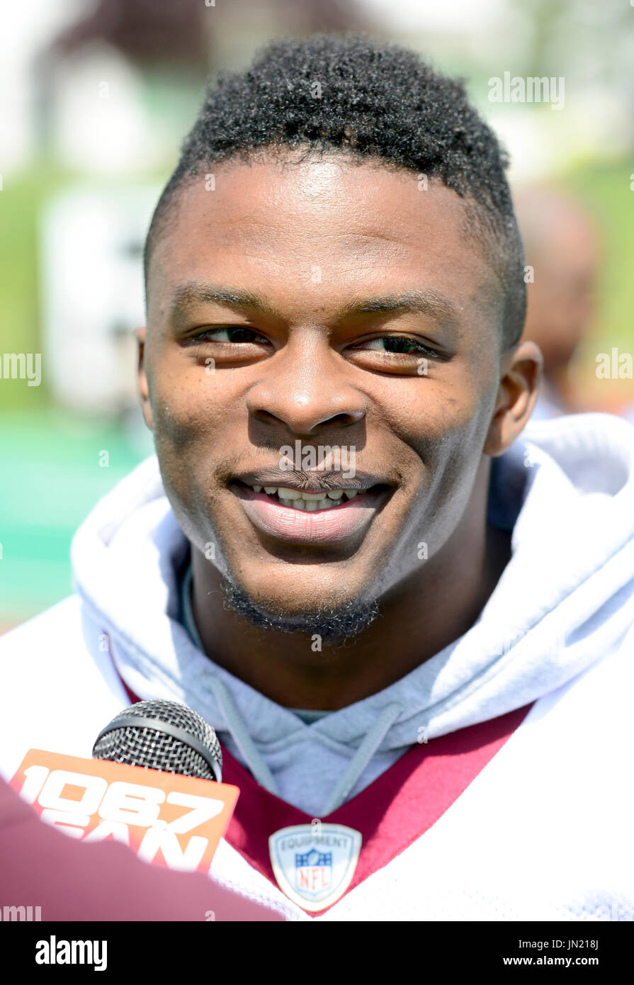 Running back Chris Thompson (35) the Washington Redskins' first fifth ...