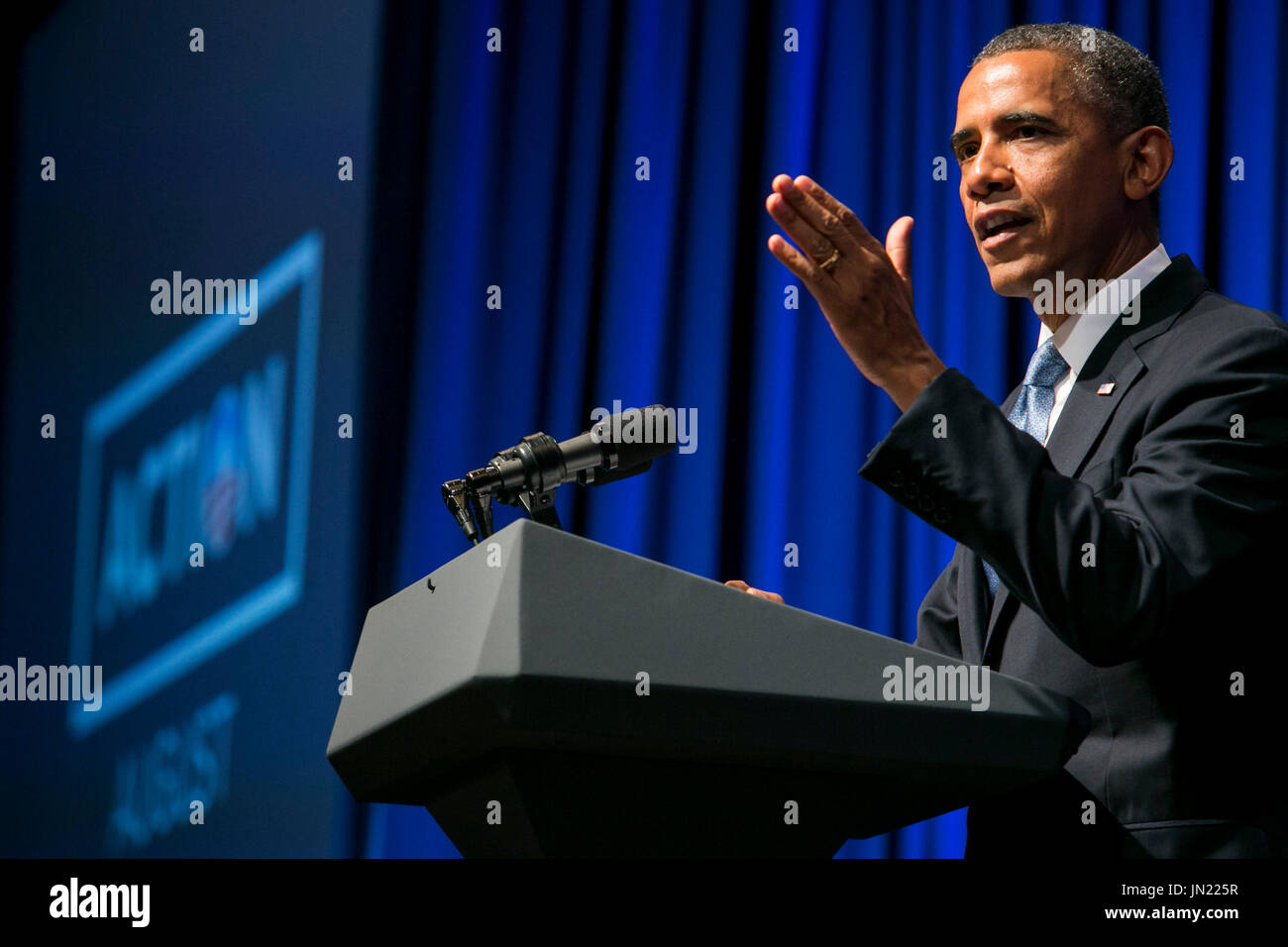 United States President Barack Obama delivers remarks at the OFA Action ...