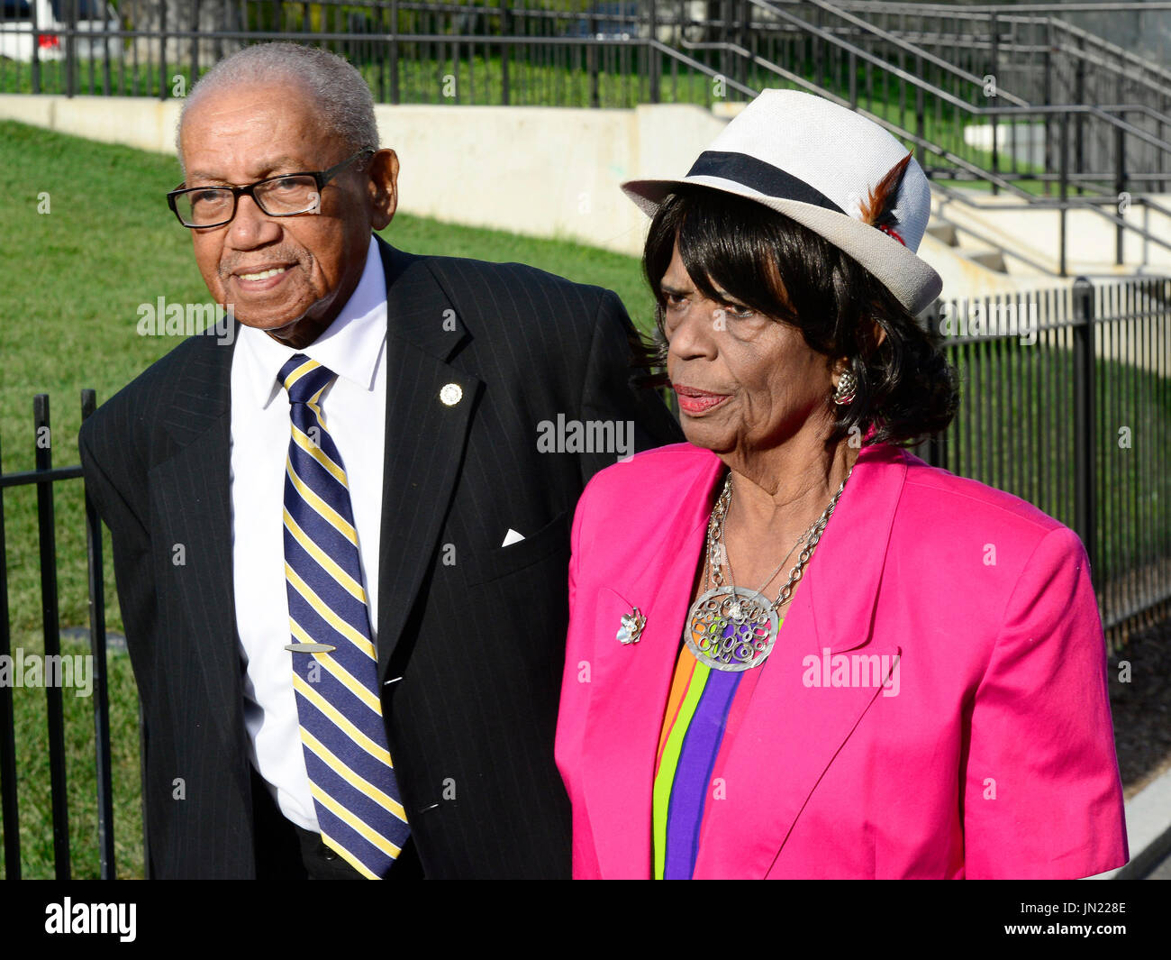 Negro Baseball League player Ron Teasley and his wife, Marie, at the ...