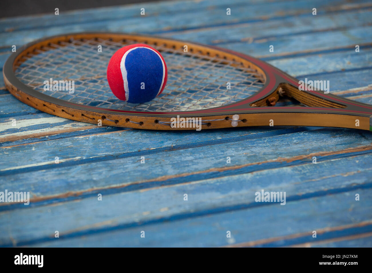Wooden tennis racket hi-res stock photography and images - Alamy